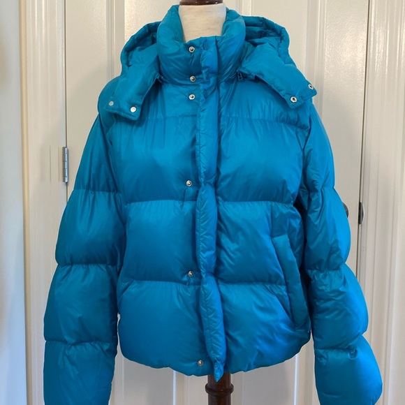 TNA | Jackets & Coats | Tna Mega Puffer Shorty Jacket Size Small | Poshmark